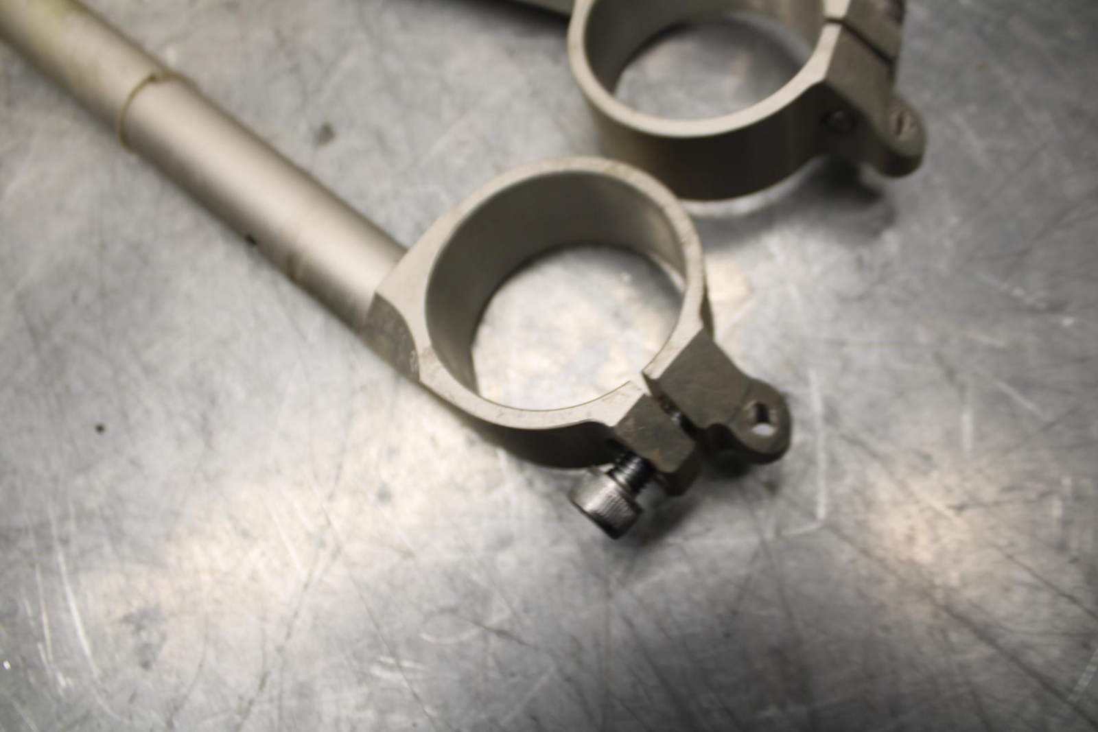 18 YAMAHA YZF R1 LEFT RIGHT CLIP ON ONS HANDLEBARS PAIR SET BB473 | eBay