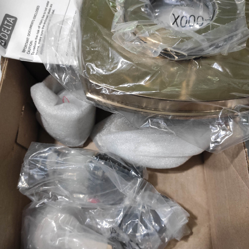 Delta T17076-CZ Stryke 17 Series Dual-Function Valve Trim, Champagne ...