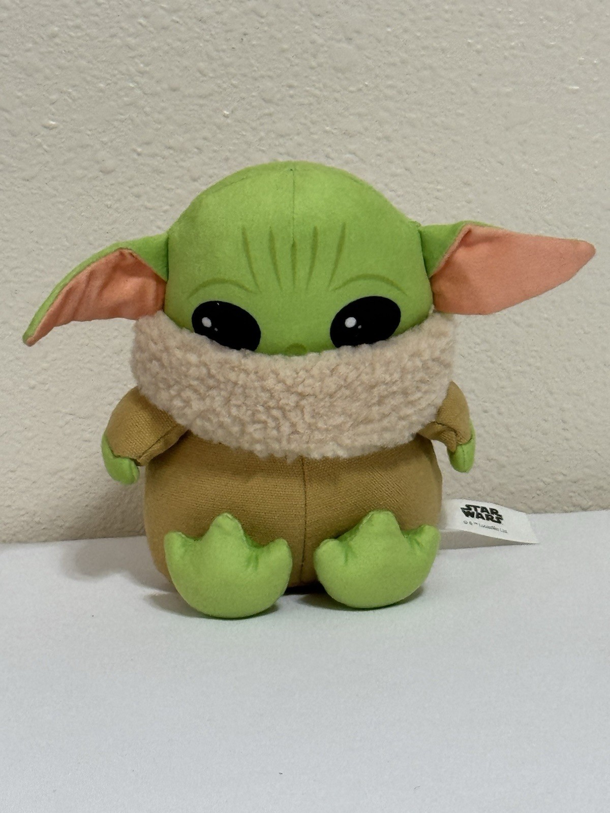 Star Wars 7 Inch Gru The Child Squeaky Fabric Dog Toy Clean | eBay