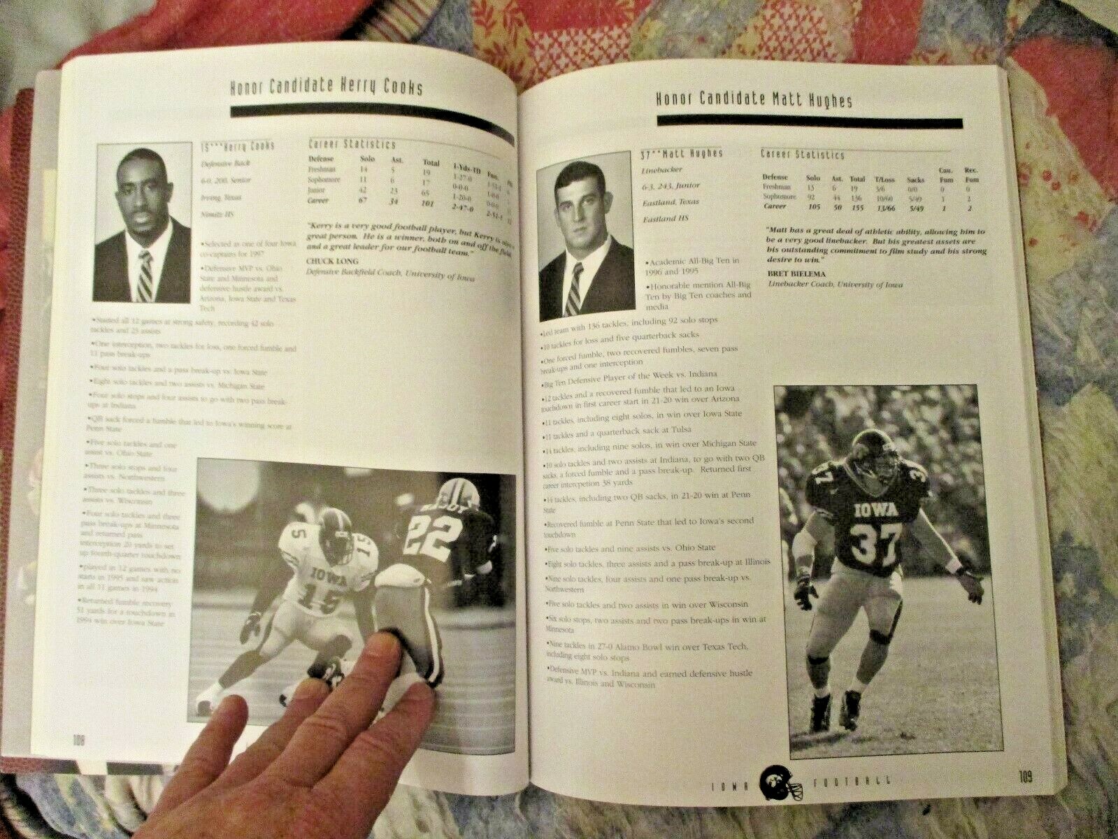 1997 IOWA HAWKEYES FOOTBALL MEDIA GUIDE Yearbook TAVIAN BANKS Program ...