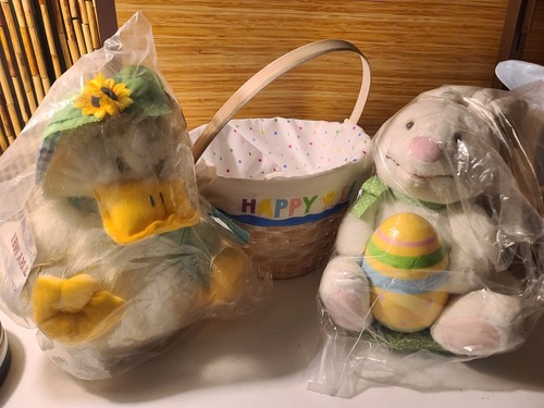 New 3 Hallmark Rockin Rabbit Animated Easter Bunny Plush, Basket, U R ...