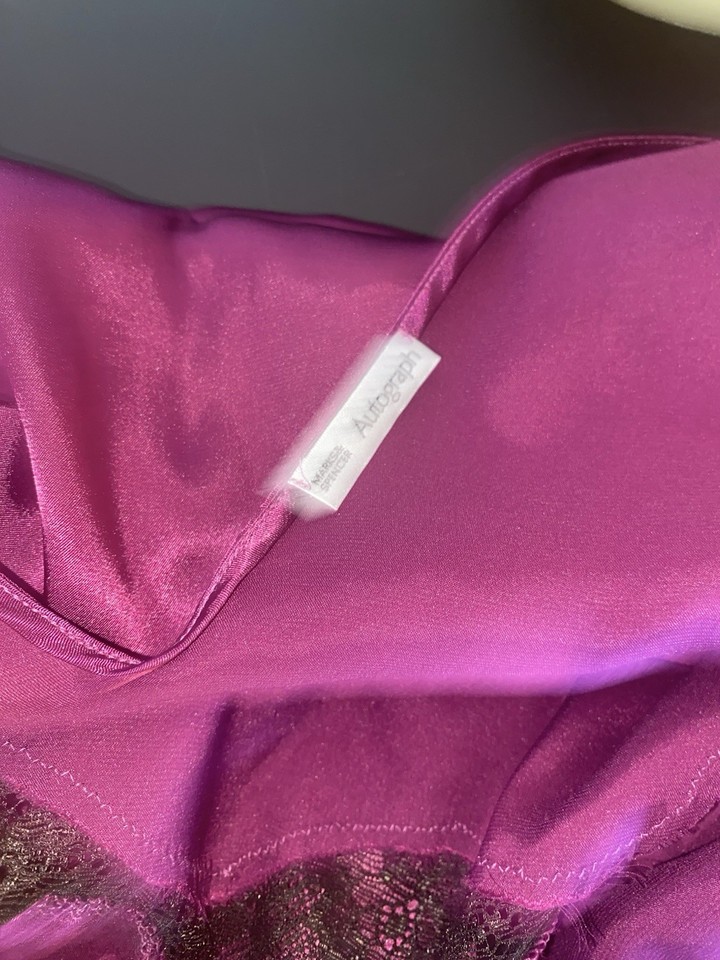 VTG ST MICHAEL CRANBERRY BEAUTIFUL SATIN NEGLIGEE/ NIGHTDRESS SIZE 14 ...