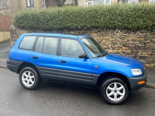 TOYOTA RAV-4 2.0 GX PETROL 5 DOORS AUTO BLUE | eBay