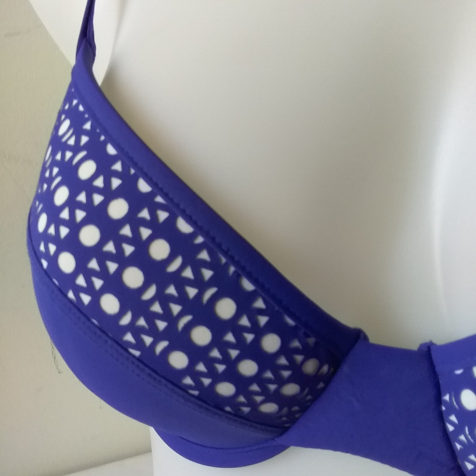 Bleu Rod Beattie Royal Blue Push Up Underwire Bikini Top 4 Laser Cutout ...