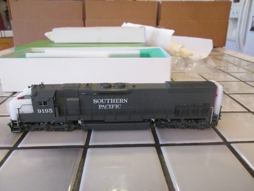 overland models SOUTHERN PACIFIC SD45T-2 powered brass engine HO scale ...