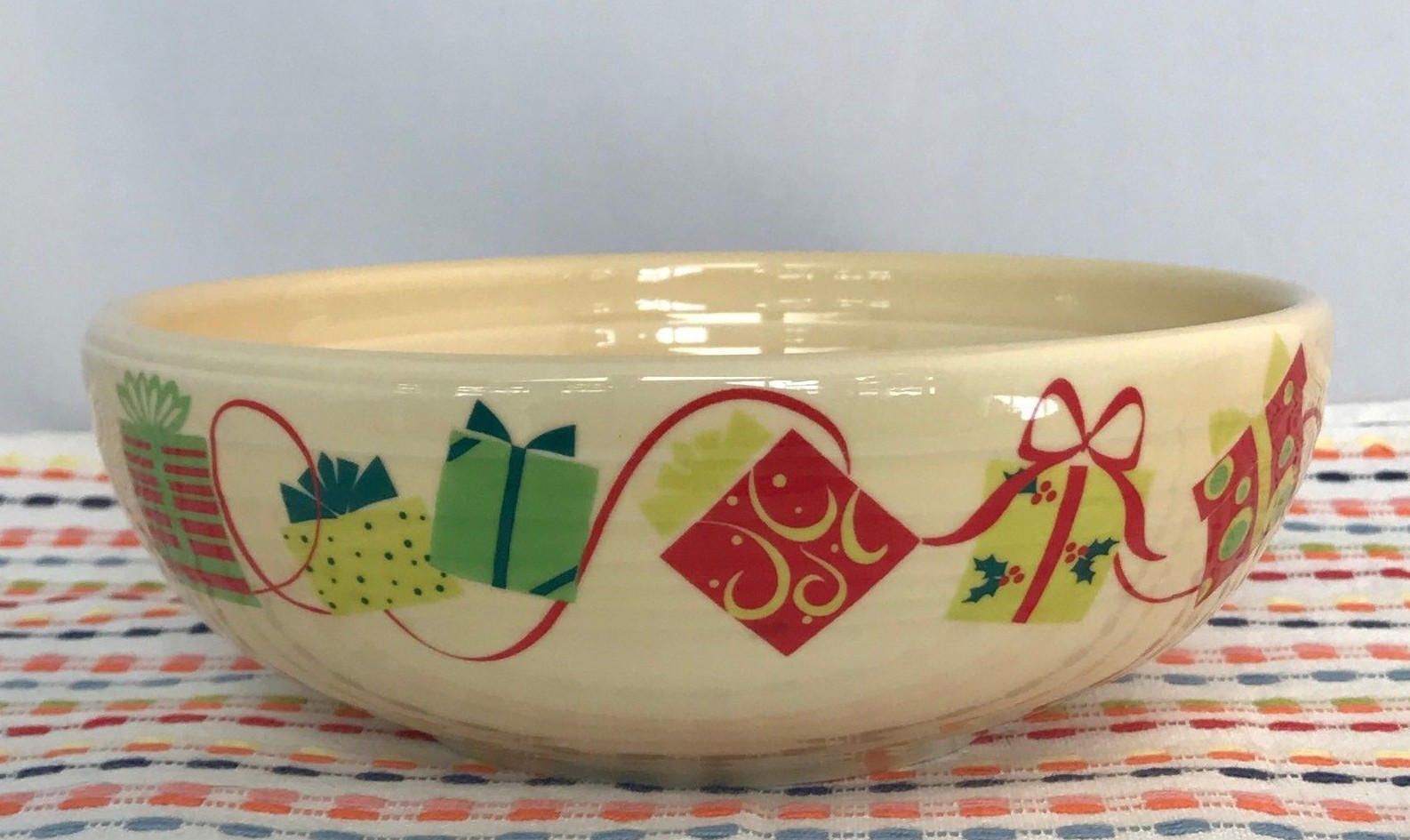 Fiestaware Christmas Gifts Medium Bistro Bowl Fiesta 38 oz Ivory ...