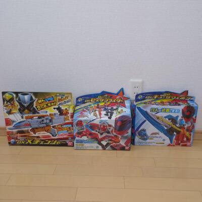 Power Rangers Uchu Sentai Kyuranger DX Weapon Morpher 3p set BANDAI ...