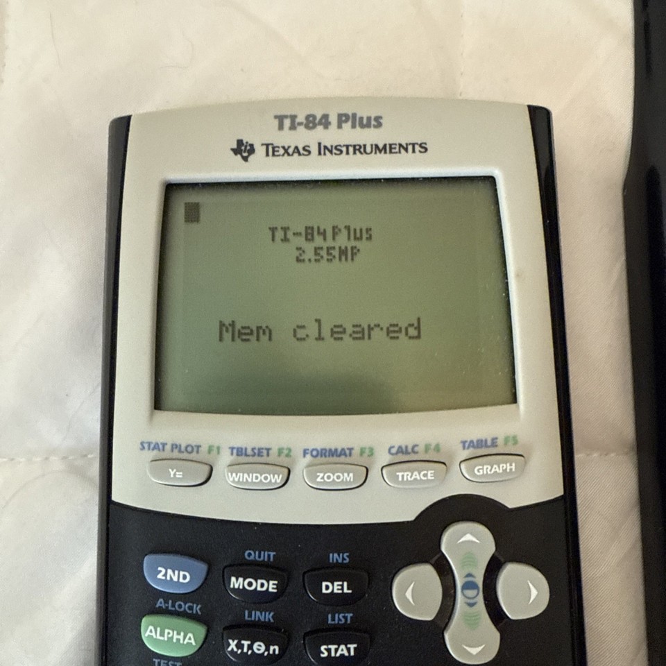 Texas Instruments TI-84 Plus Graphing Calculator W/COVER TESTED WORKS ...