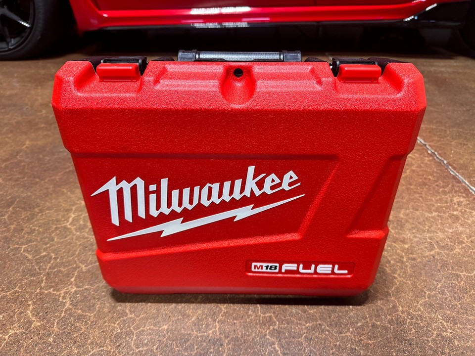 $1 NO RESERVE! Milwaukee M18 5.0 Batteries **NEW** Red Lithium XC5.0 W ...
