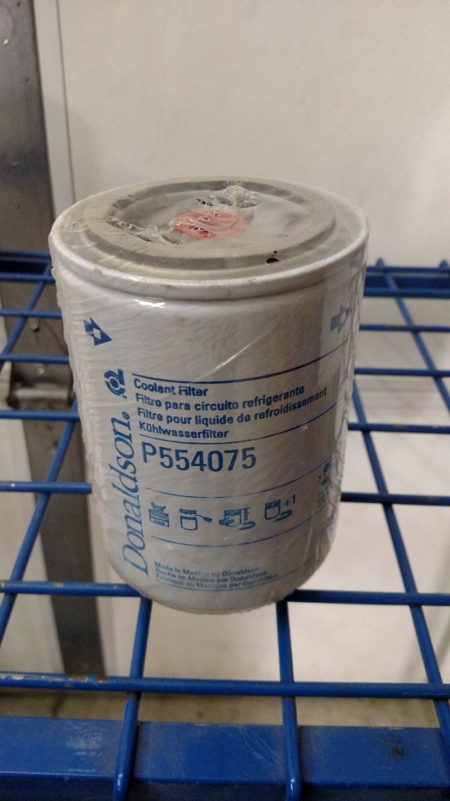 DONALDSON P554075 - cross reference oil filters | oilfilter ...