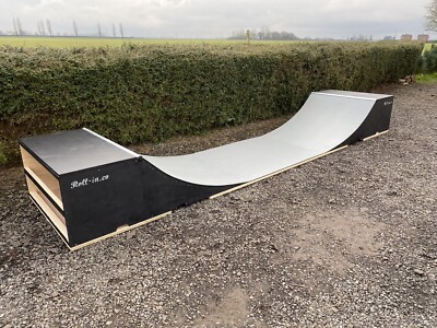 Painted 2ft High Half Pipe Mini Ramp - Roll-in.co - Pre-Built - FREE UK ...