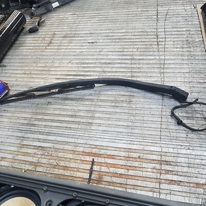 Landrover discovery td5 And V8 Rear Wiper Arm | eBay