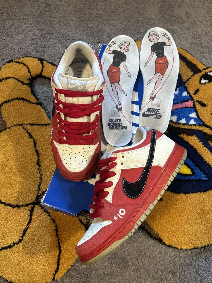 2011 Nike SB Dunk Low Premium Roller Derby Sz 6 Varsity Red 2011 Nike SB Dunk Low Premium Roller Derby Sz 6 Varsity Red