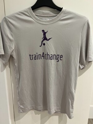TRAIN 4 CHANGE Soccer Performance Shirt Gray Soccer Locker Sz L 14/16 Youth | eBay