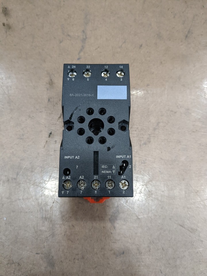 Schneider Electric RUZC2M Plug-In Relay Socket, Mixed Contact, 10A ...