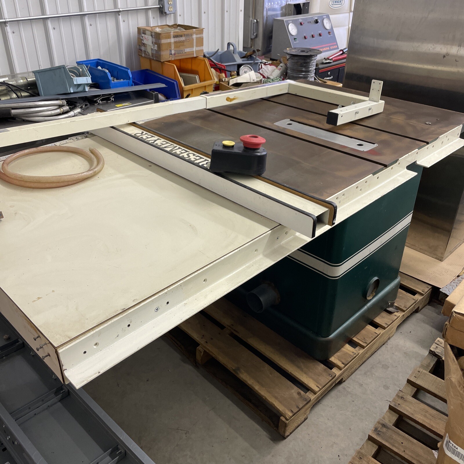 Powermatic Model 72 Table Saw, 3PH 208-220/440 V, 5HP Motor, Biesemeyer ...