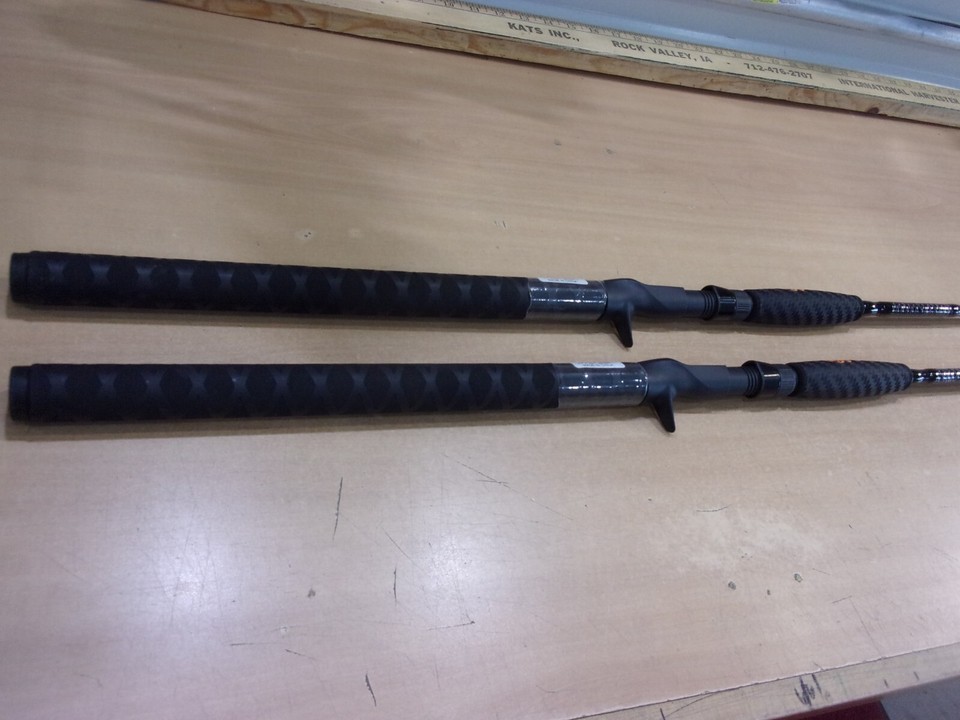 2 SHAKESPEARE UGLY STIK CARBON CATFISH 7 foot 6 inch medium heavy ...