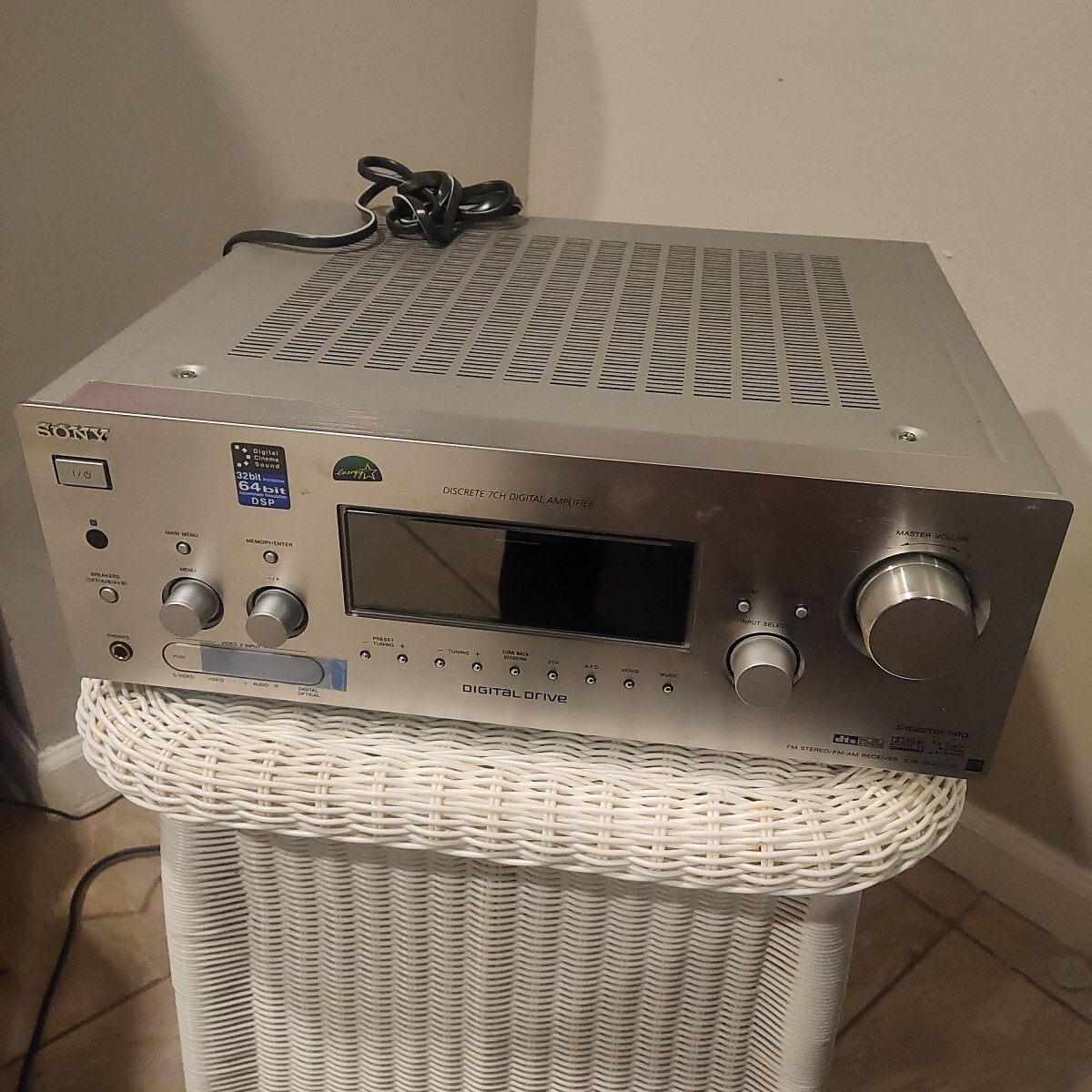 Sony Home Stereo 2000 Watts