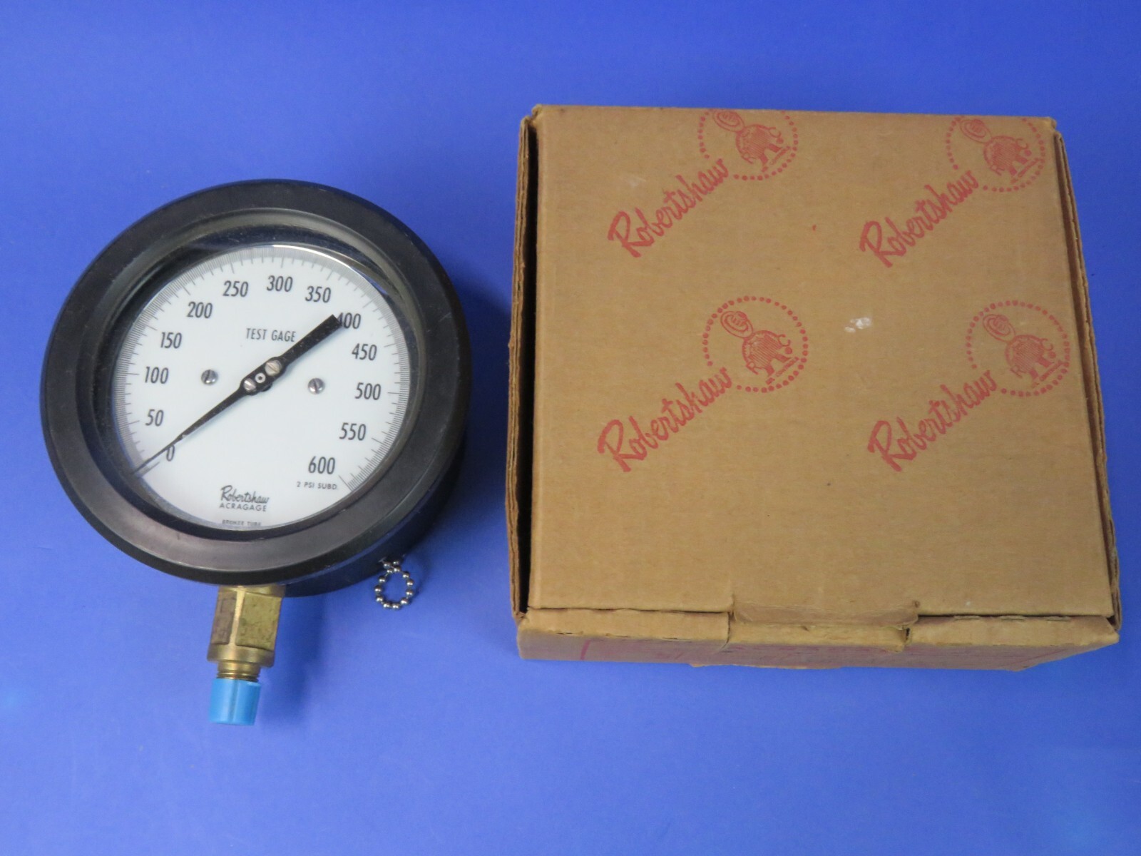 Robertshaw Pressure Gauge 0-30 PSI 6" Dial 1/4" NPT Bottom Connection ...