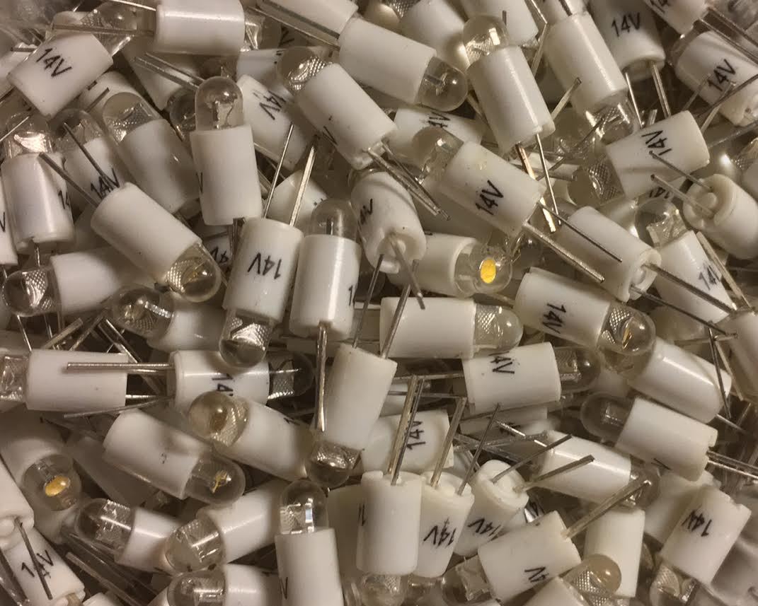 (25) LED WARM WHITE 14V BI-PIN LAMPS- McIntosh BULBS LIGHTS -- MC | eBay