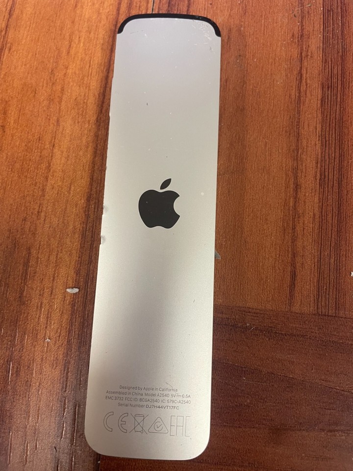 Genuine Apple TV Siri A2540 Remote Control MJFM3LL/A ( B- / C+ GRADE ...