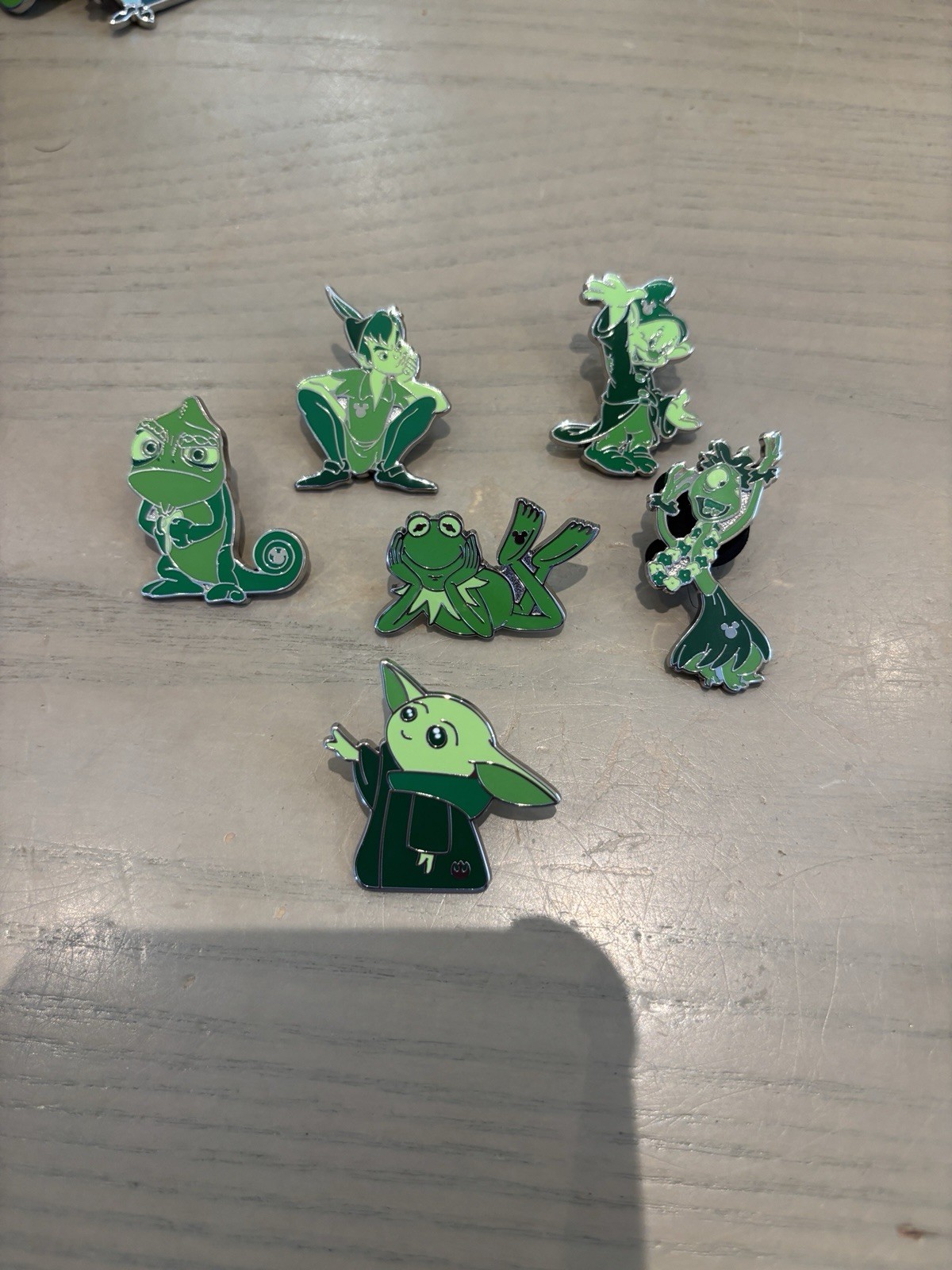 2025 WDW Hidden Mickey WAVE B Disney GREEN COLOR - COMPLETE 6 PIN SET W ...