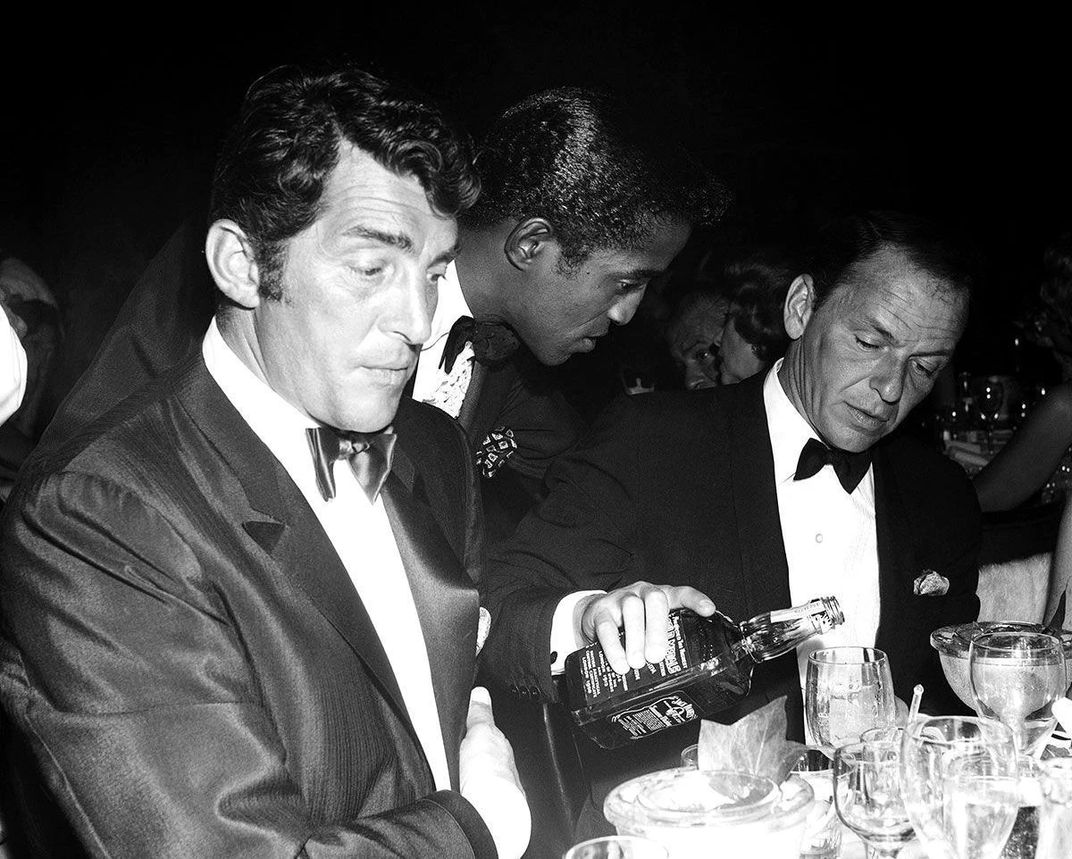 Dean Martin And Frank Sinatra Drinking
