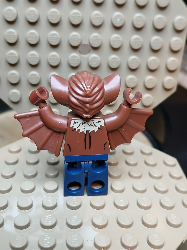 LEGO Super Heroes Man-Bat Minifigure sh086 from Sets 70905 76011 Batman ...