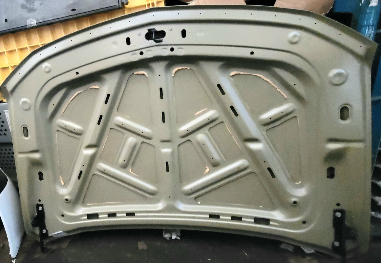 2015 - 2020 Chevy Tahoe/Suburban Hood (OEM-GM) PRIMED # 22756628/ ...