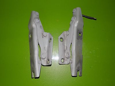 04-10 BMW E60 545i hood hinges hangers right left OEM 525 530 550 | eBay