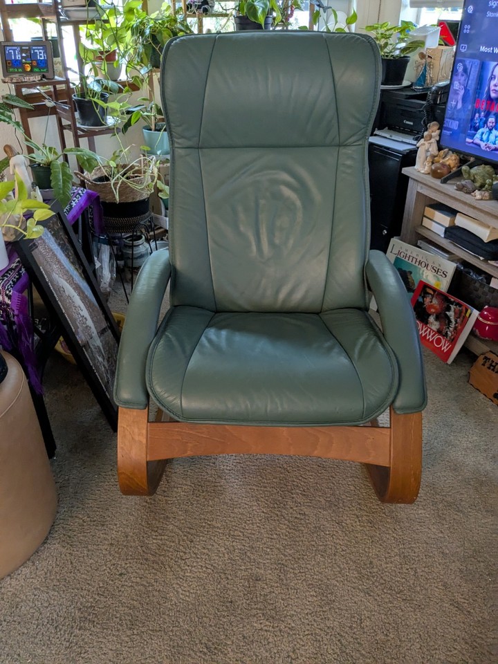 Ekornes Stressless Rocking Chair with Ottoman *Price Drop* | eBay