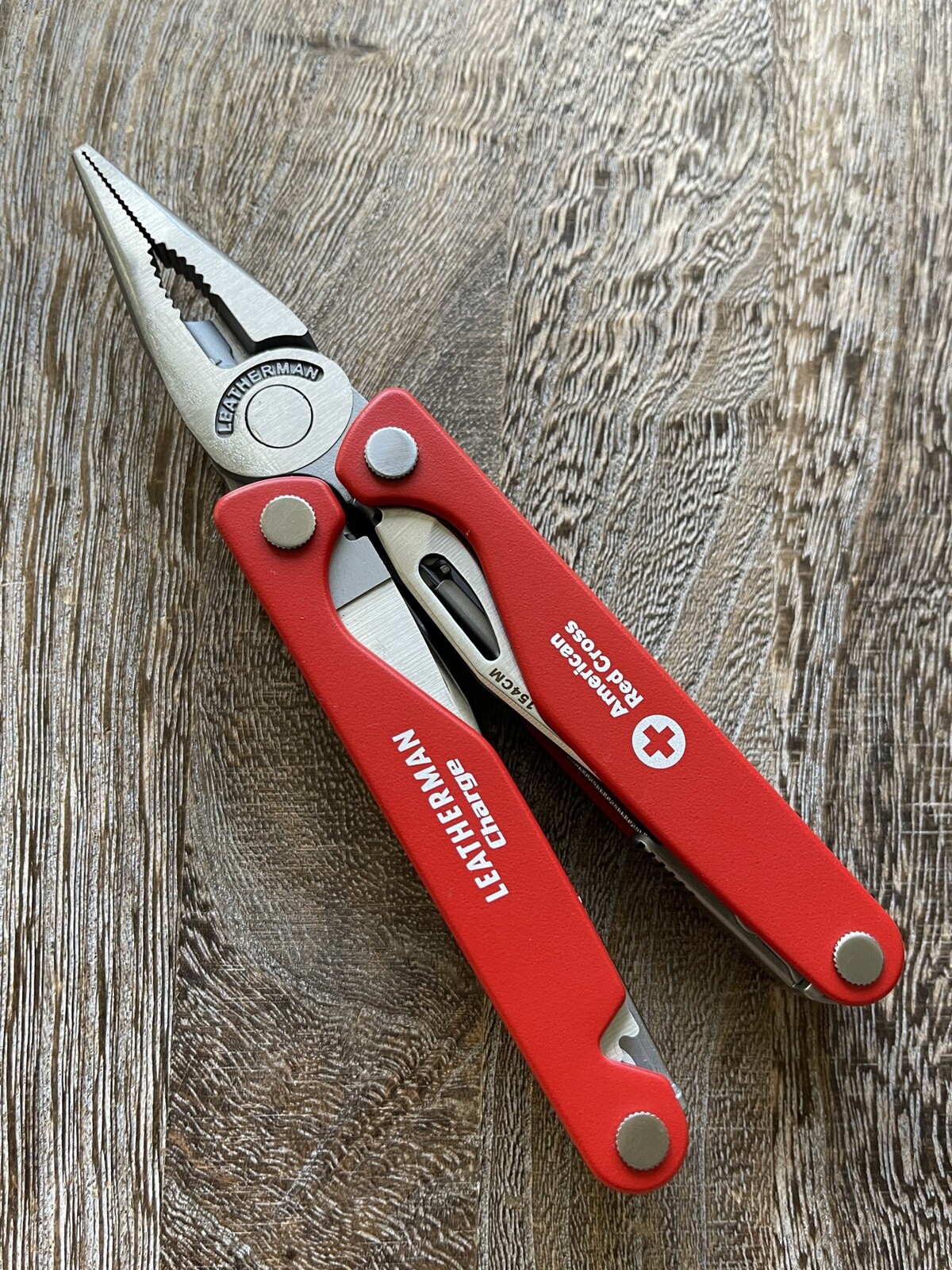 Collectible Limited Edition Set: Leatherman American Red Cross multi ...