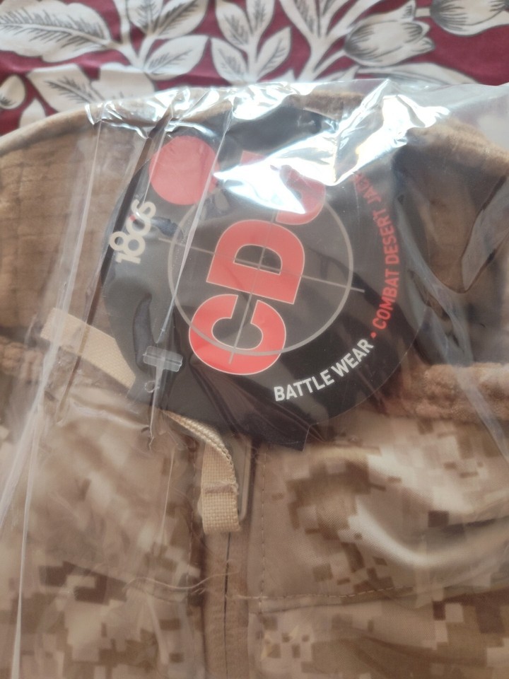 USMC Apecs Cdj 180s Cold Weather Desert MARPAT Combat Jacket Seal Size ...