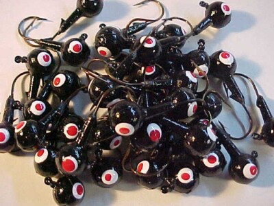 25 NEW FLOATING WALLEYE JIG HEADS 1/4 SIZE 2 HOOKS JIGS BLACK FOAM | eBay