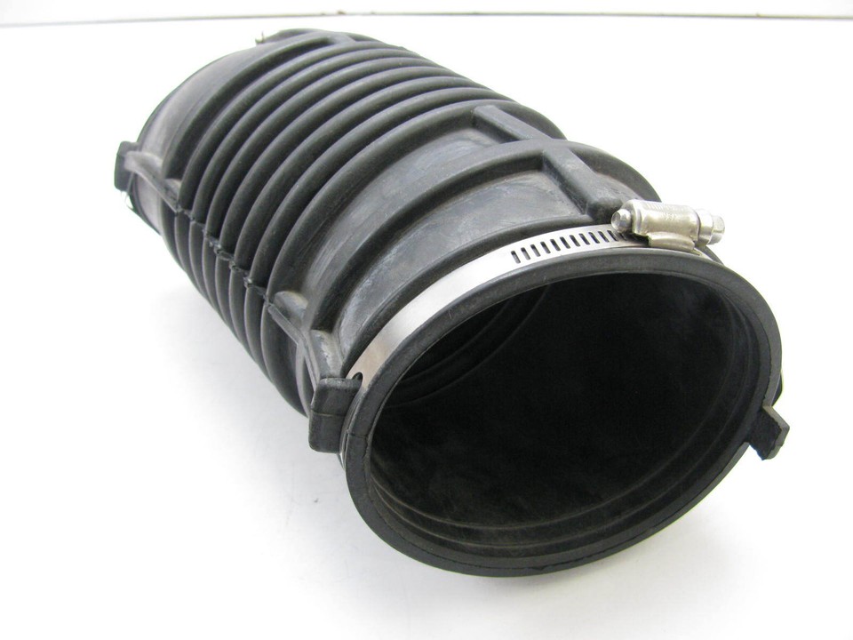 NEW - OEM Ford F81Z-9B676-AA Air Intake Hose 1994-03 F250 F350 7.3L ...