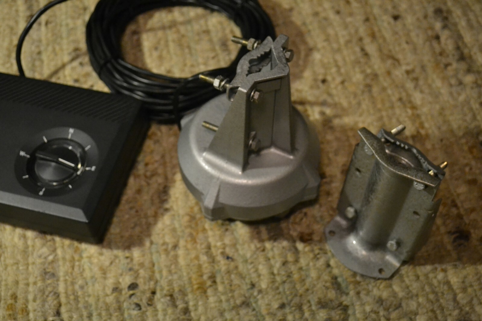 Antenna Rotor for TV or Ham Radio with controller from Archerotor | eBay