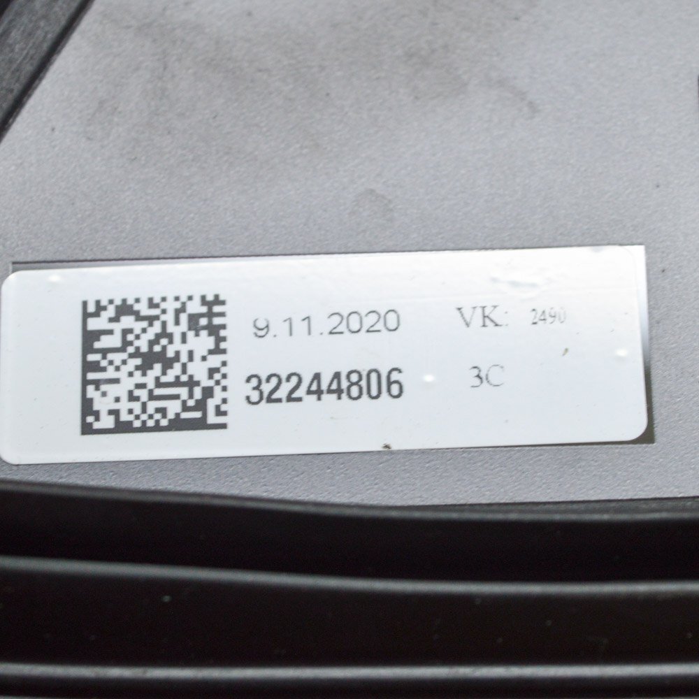 VOLVO XC40 Rear Right Door Tinted Quarter Window Glass AS3 32244806 ...