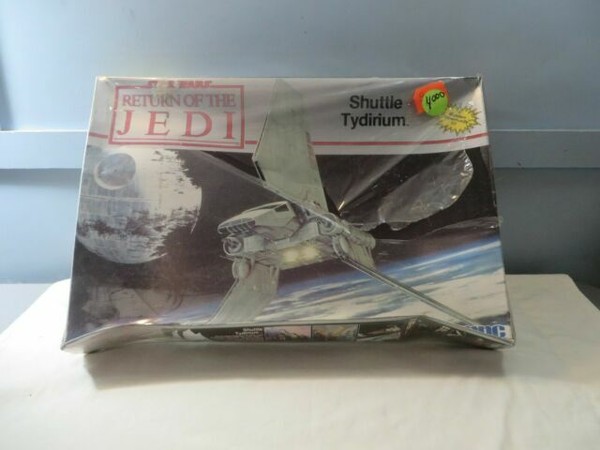 Star Wars Return of The Jedi MPC ERTL Shuttle Tydirium Model Kit 8733 ...