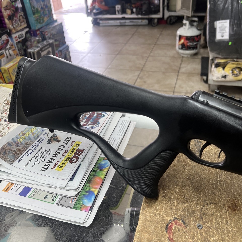 Benjamin Trail NP Nitro Piston .22 Cal Pellet Air Rifle Break Barrel ...