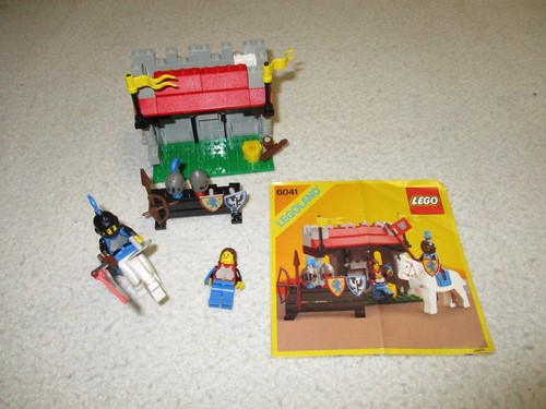 LEGO CASTLE 6041 ARMOR SHOP 1986 VINTAGE 100% COMPLETE+ | eBay