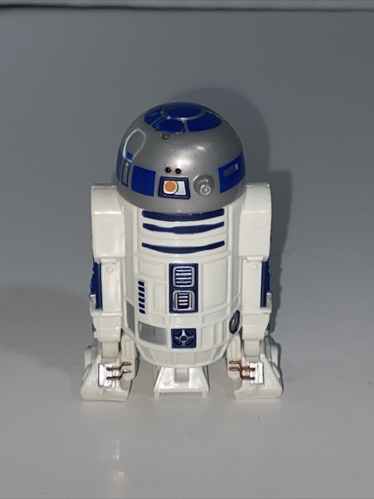 2002 Hasbro Star Wars Attack of the Clones: R2-D2 Droid Factory Flight ...
