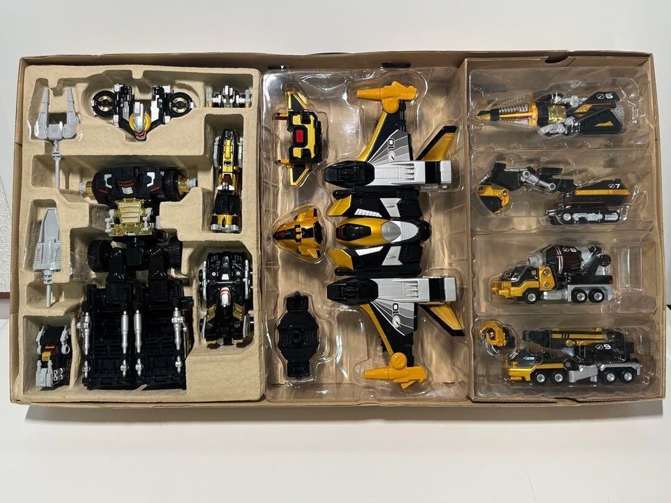 Super Sentai series Gogo Sentai Boukenger DX Black Ultimate DaiBouken ...