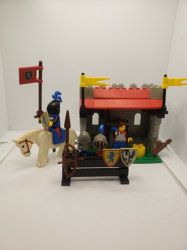LEGO Castle: Armor Shop (6041) Complete W/Instructions | eBay