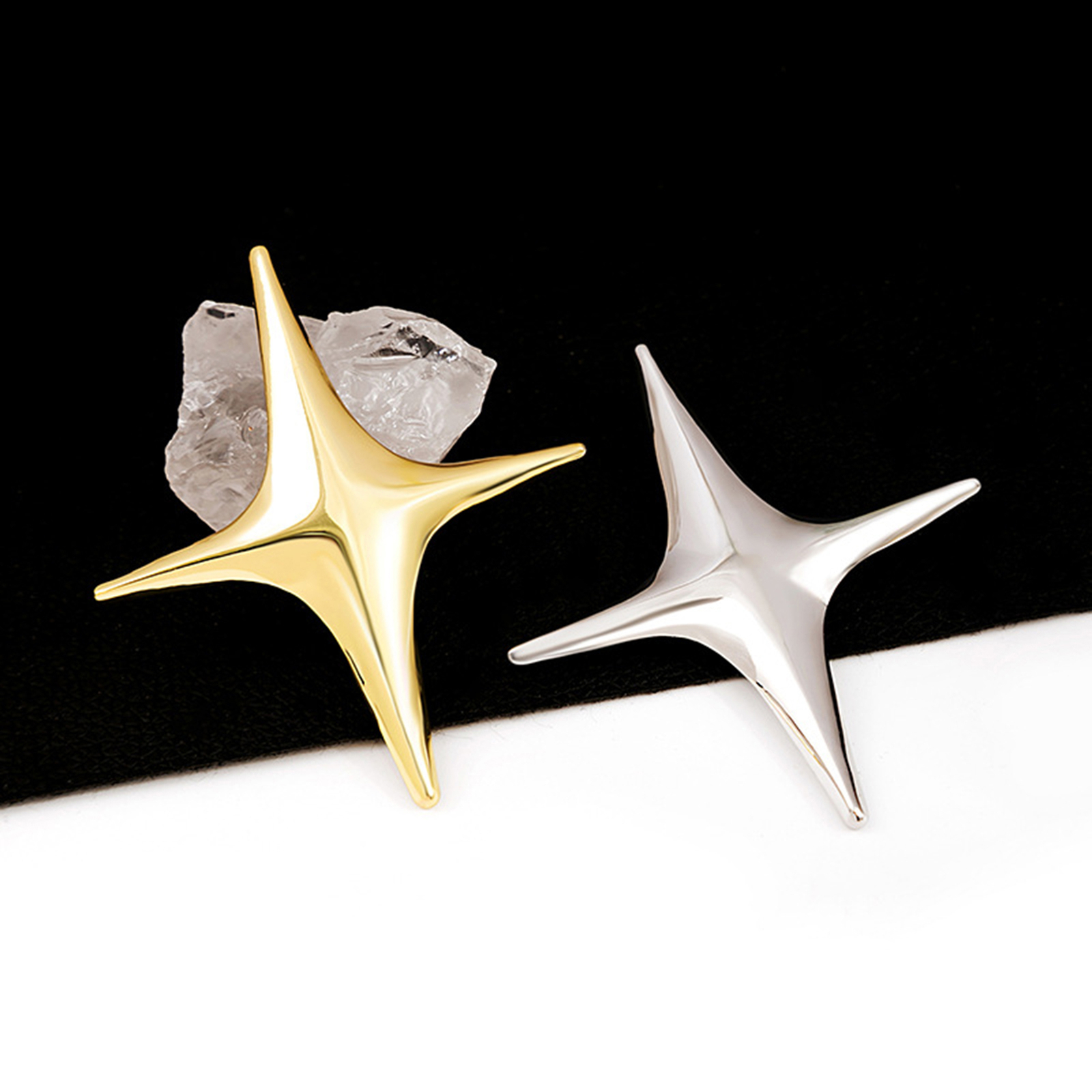 Metal Four-pointed Star Brooch Elegant Luxury Golden Silver Color ...