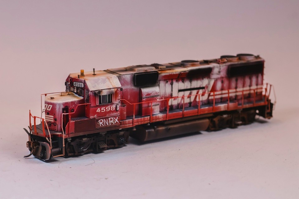 CDH HO Scale Custom Weathered Lot Athearn Genesis DCC Sound TS2 SOO ...
