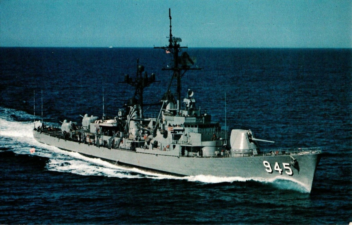 Uss Hull Dd945 By Yifflvr Destroyer Ship Us Navy Ships