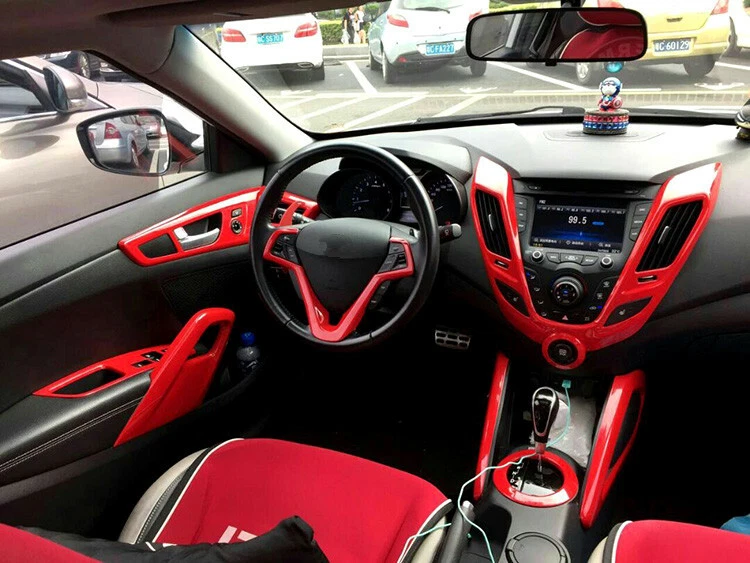 Hyundai Veloster Automatic Interior