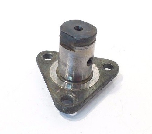 OEM Kubota 3 Cylinder Diesel D722 IDLER TIMING GEAR MOUNTING PIN 15875 ...