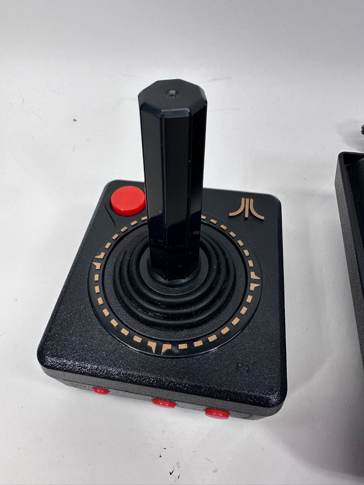 Atari Flashback Classic Game Console With 2 Wireless Controllers Retro ...