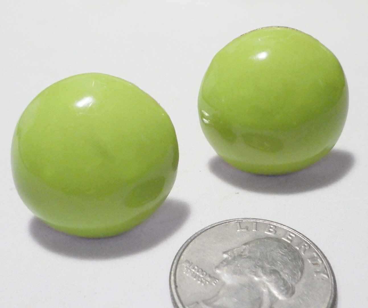 Vintage Large Mint Green Enamel Round Domed Clip Earr… - Gem